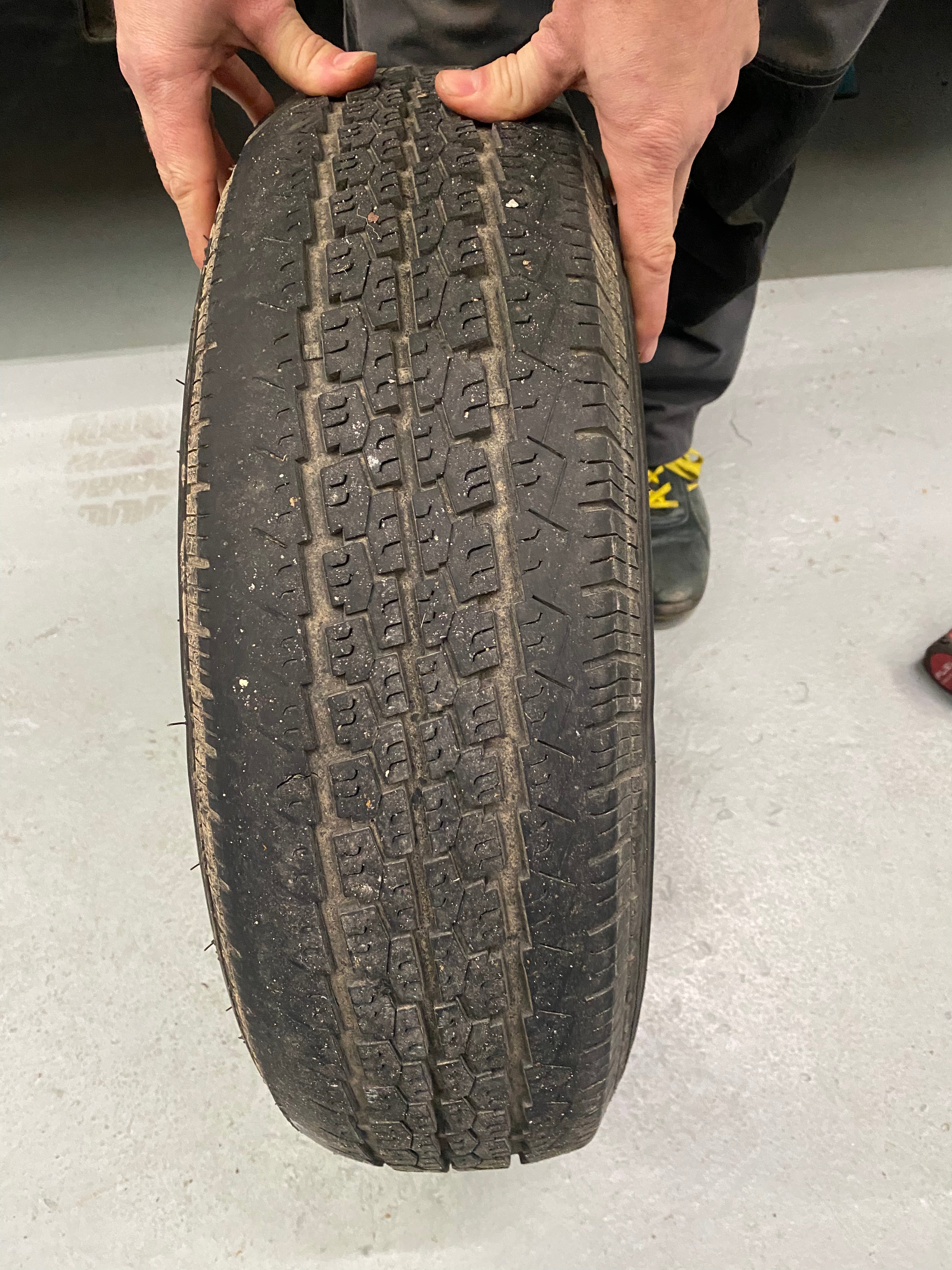 The real danger of under-inflated car tyres – What Car? – FleetWise